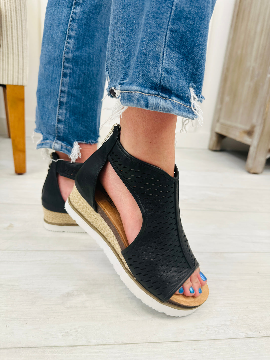 Shoes – MOCO Boutique