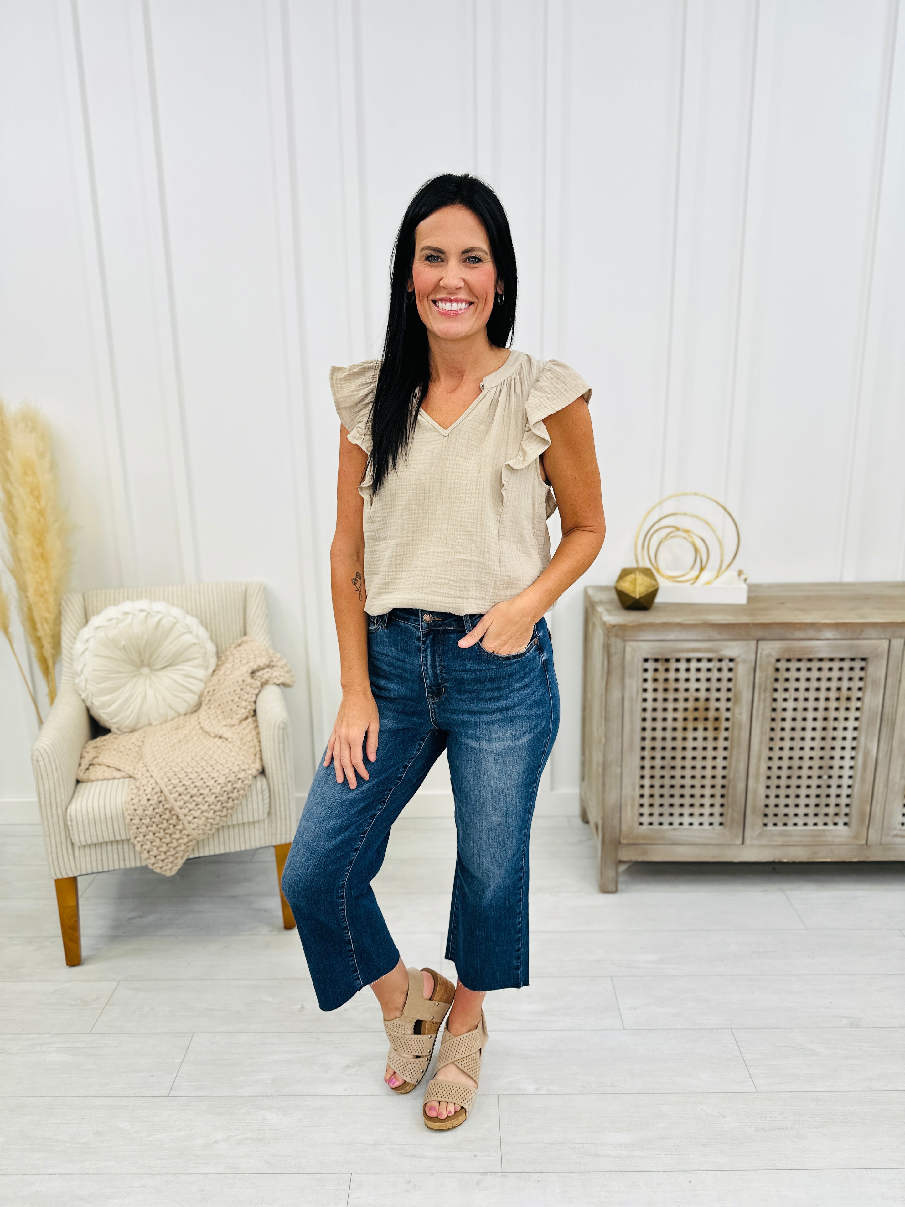 Judy Blue Whenever Wherever Wide Leg Cropped Jeans in Reg/Curvy – MOCO Boutique