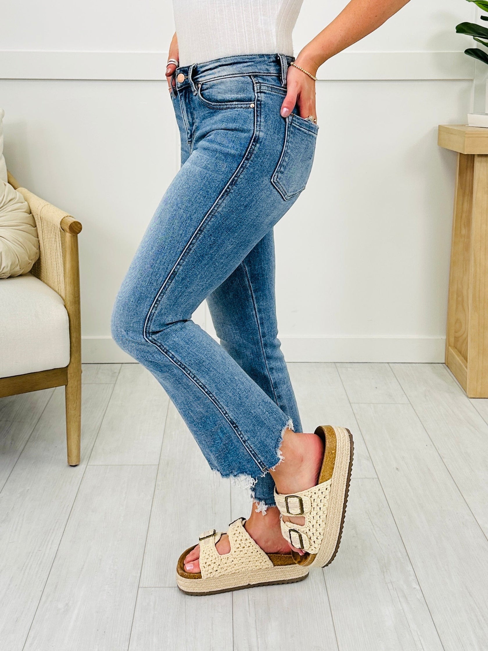 Kick Back And Relax Kick Flare Cropped Jeans in Reg/Curvy – MOCO Boutique