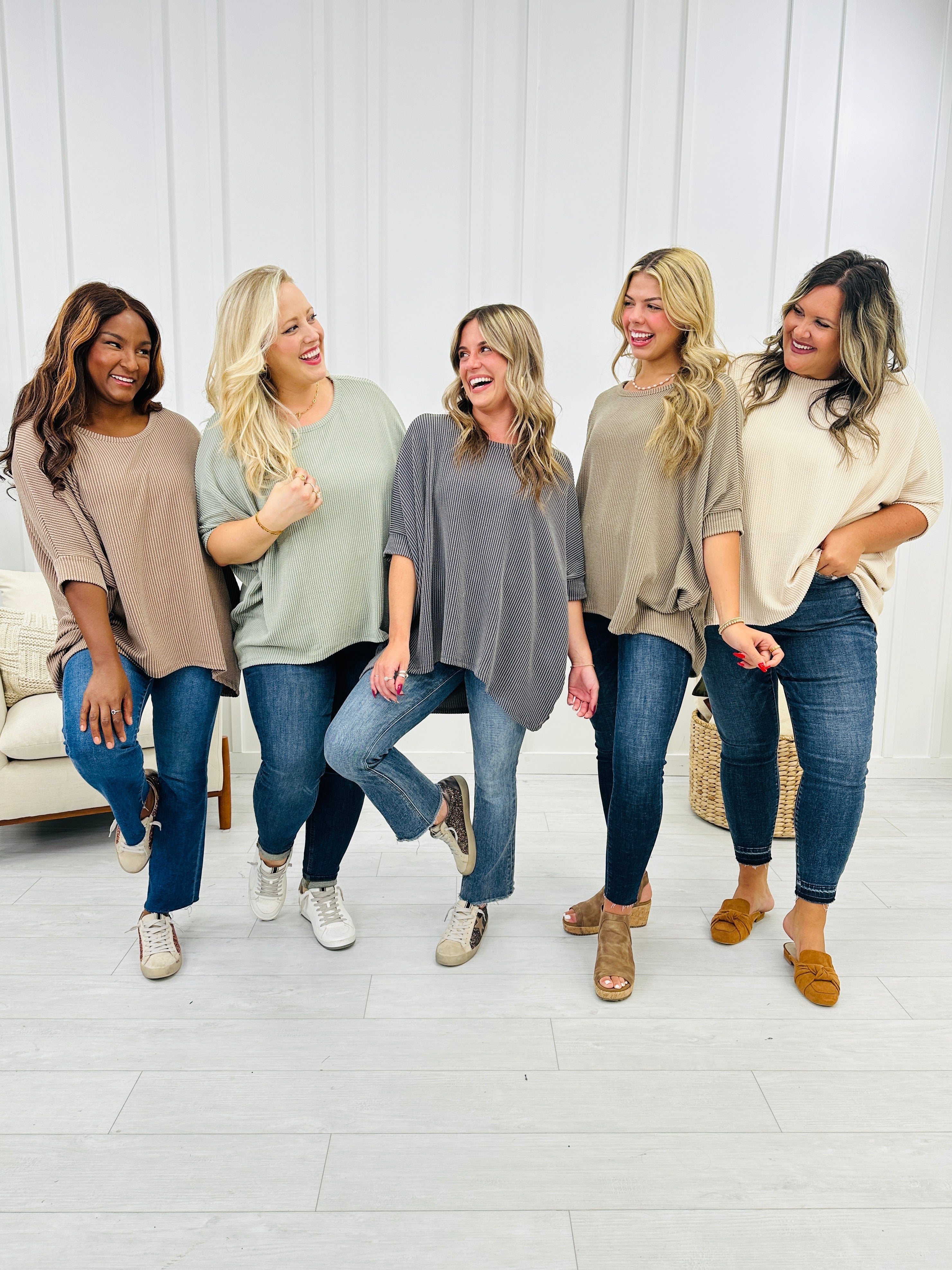 Tops – Page 2 – MOCO Boutique