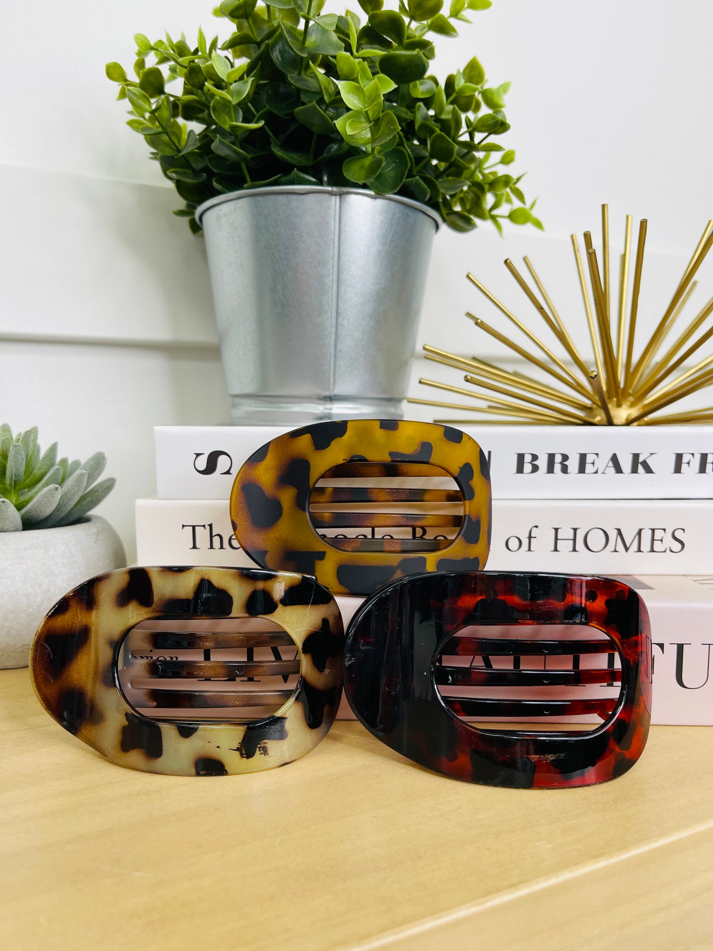 Oval Flat Hair Clip- Multiple Colors! – MOCO Boutique