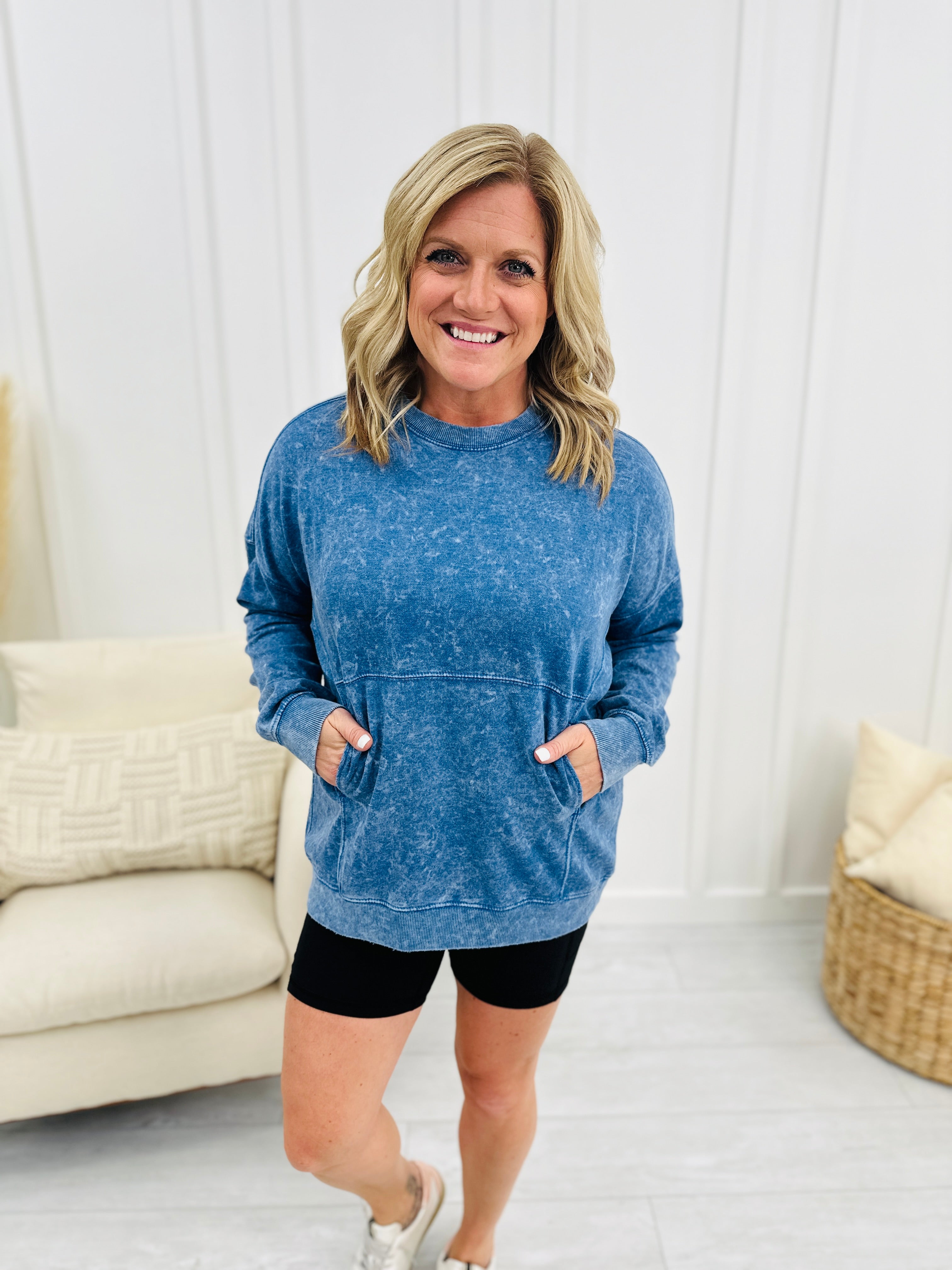 Tops – Page 5 – MOCO Boutique