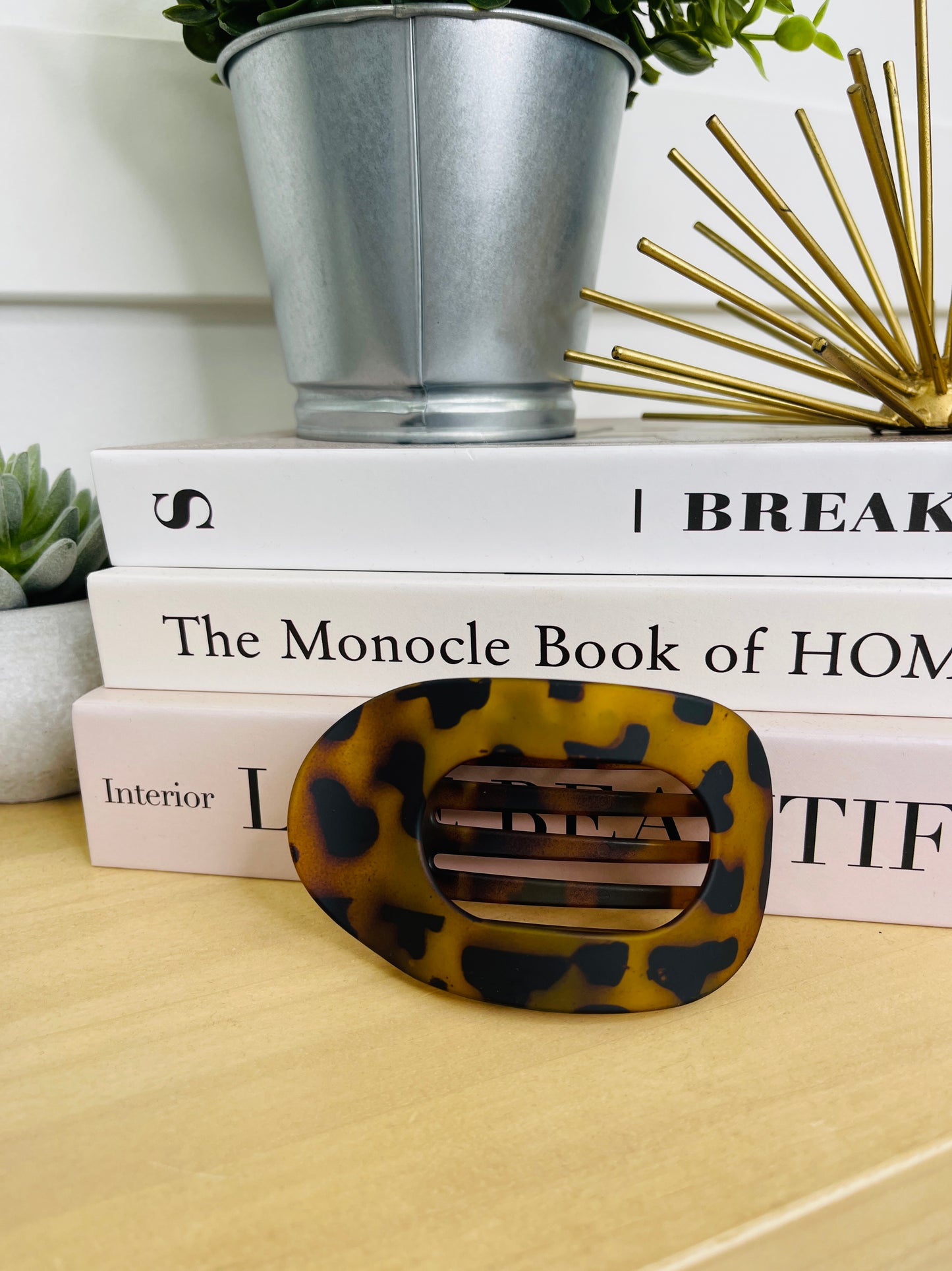 Oval Flat Hair Clip- Multiple Colors! – MOCO Boutique