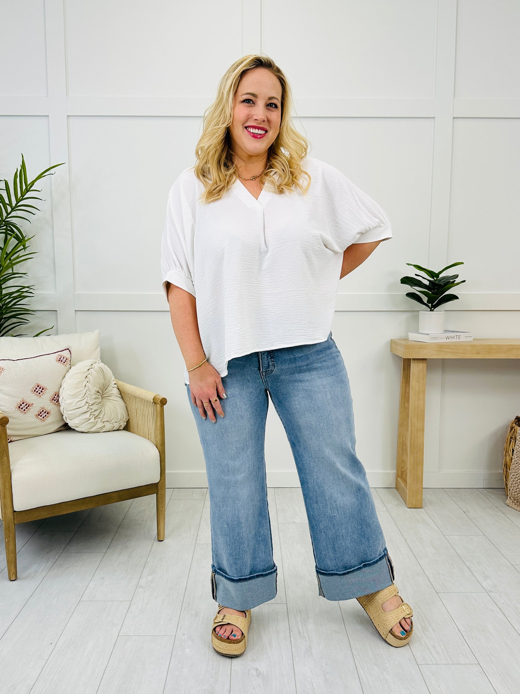 Off The Cuff Wide Leg Cuffed Tummy Control Cropped Jeans – MOCO Boutique